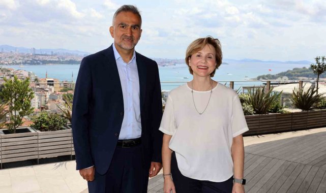 Turkcell dünya telekomünikasyon liderlerini İstanbul'da ağırladı ...