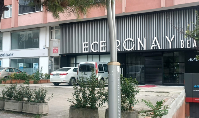 Ece Ronay'a ait güzellik merkezi kurşunlandı - ASAYİŞ Haberleri